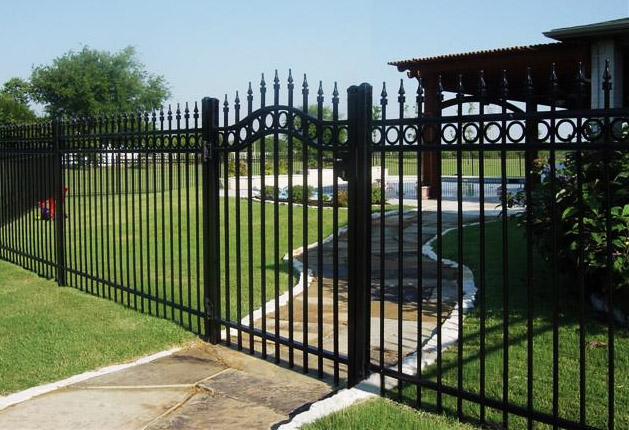 Fence Companies Pilot Point | A Better Fence Company | Ranch Fences